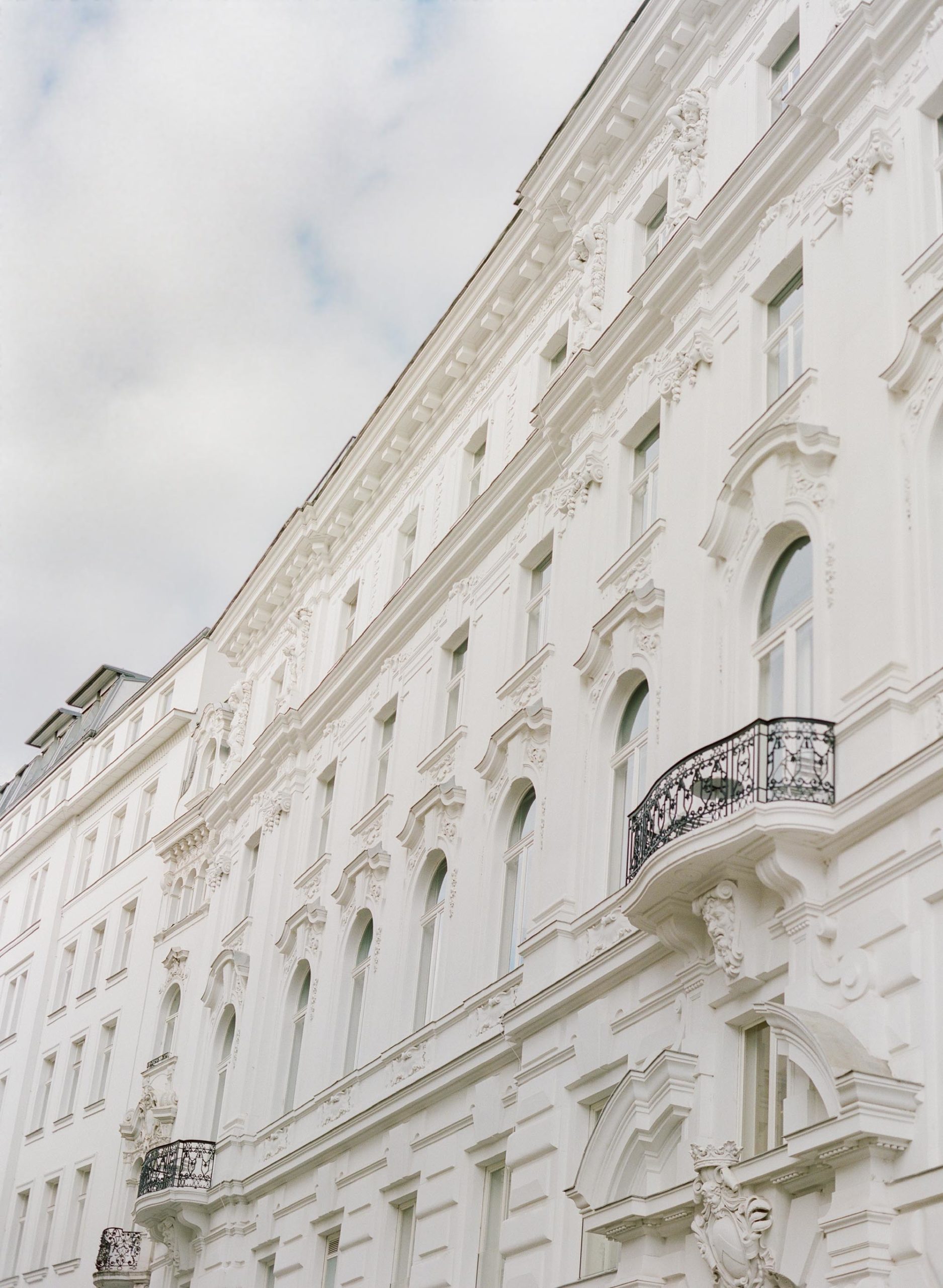 Vienna Wedding Photographer Captured an Austrian Honeymoon on Film